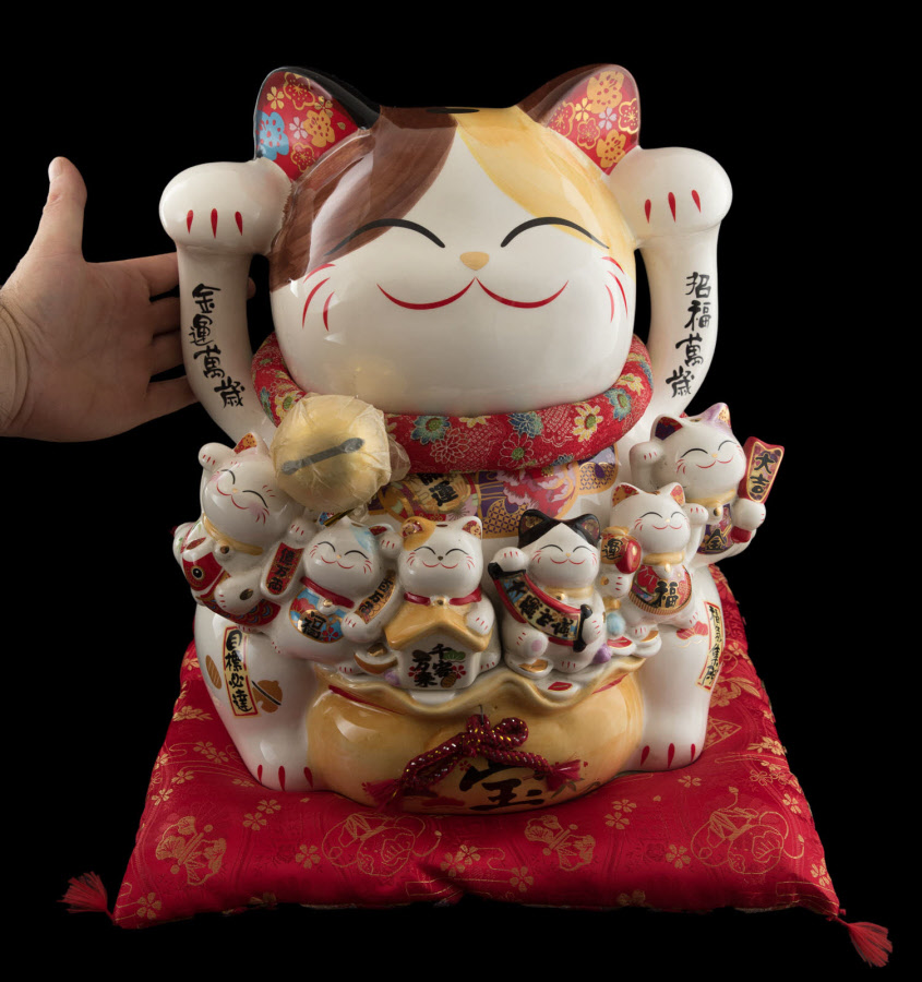 Grand Chat japonais Maneki neko 36 cm en porcelaine et famille de ...