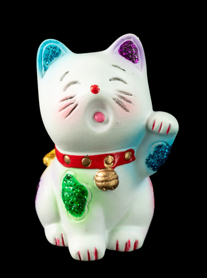 Figurine Chat chinois 4 cm en résine - Baby Maneki Neko blanc - 215